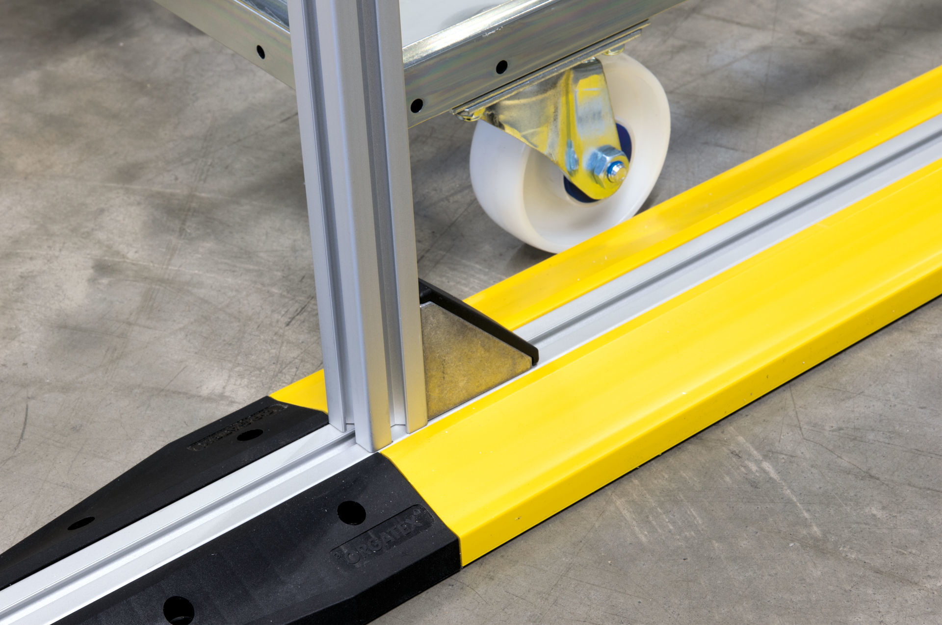 fifo station-binario l=3000mmSoluzioni per la Lean Manufacturing | Lean Products